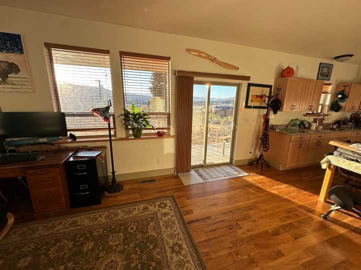 Cozy, Private, Small Home With Views & Trails - Wenatchee, WA