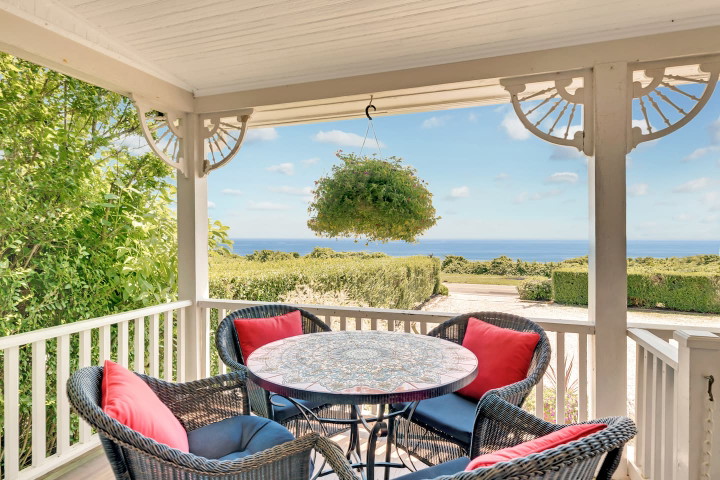 Steps Away From The Ocean - Montauk, NY