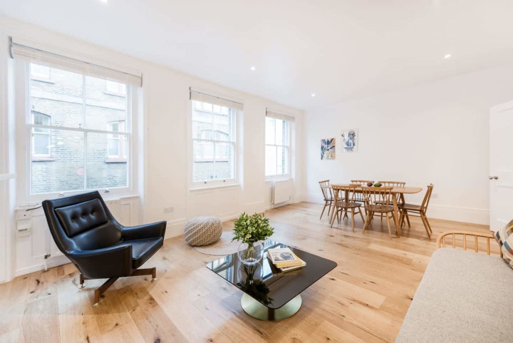 Central Townhouse With Roof Terrace - London