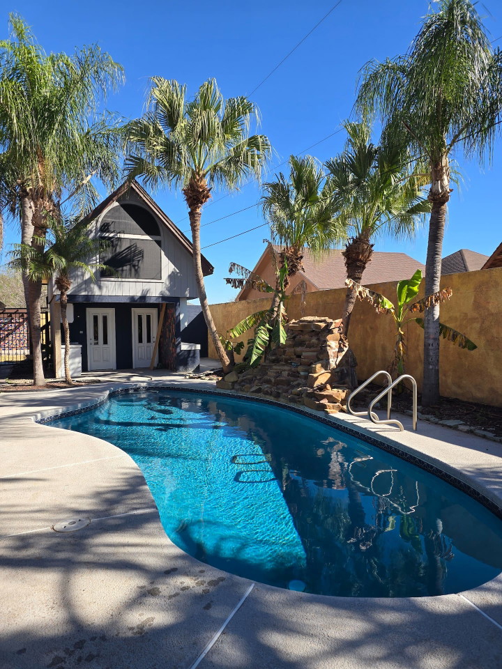 Red House With Optional Adult Red Room Experience - Mission, TX
