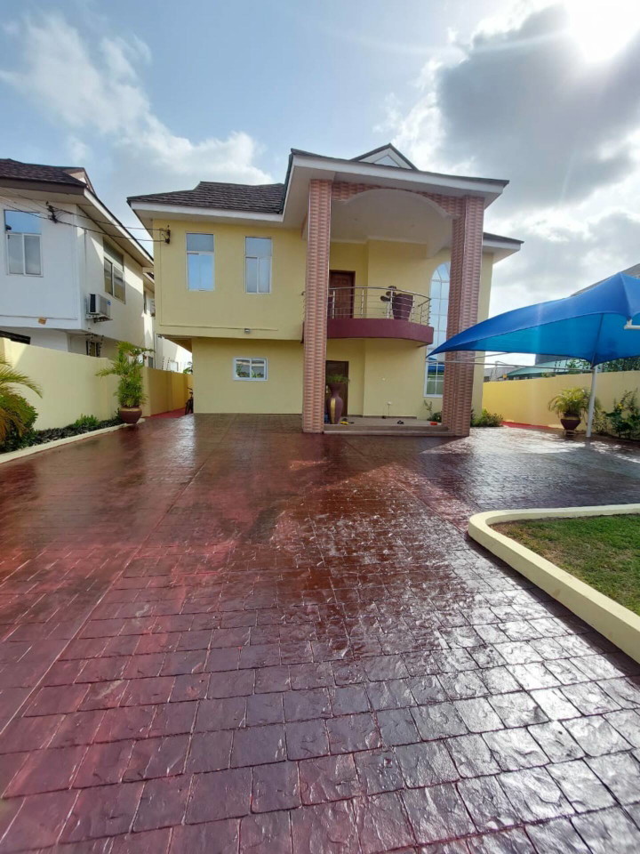 Executive 4bedroom Villa - Accra