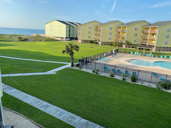 Serenity By The Sea-surf Condo 626 - Pool Now Open - Surf City, NC