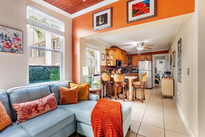 Tropical Garden Retreat: Walk To Wine, Dine & Art - Coral Gables, FL