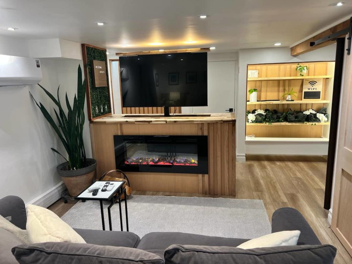 Guest Favorite Loft, 5 Min From Pvd Airport! - Warwick, RI