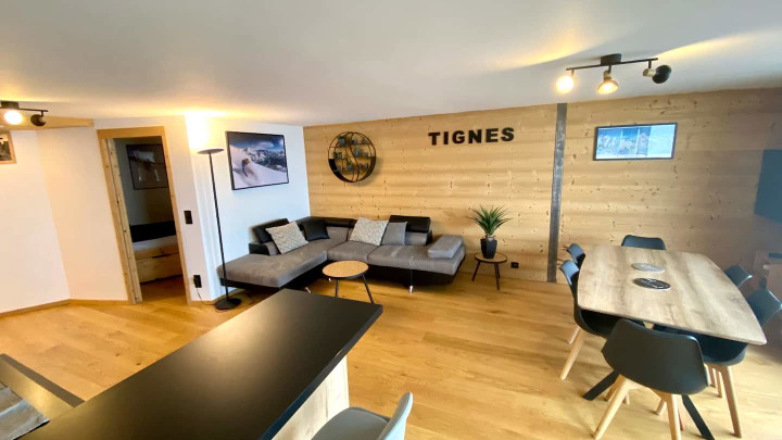 Superbe Emplacement Pied Des Pistes Centre Station - Tignes