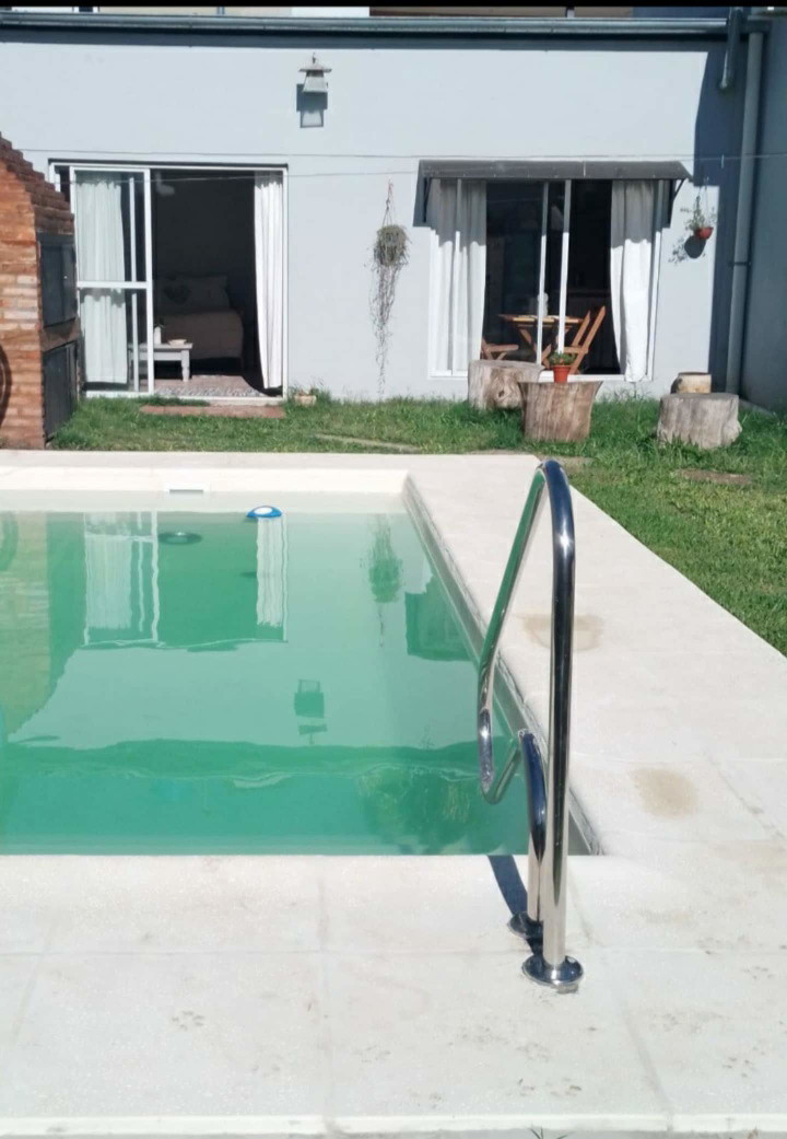 Alojamiento Con Pileta- Parrilla Y Garage. - Gualeguaychú