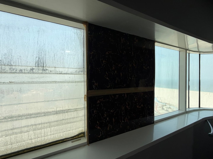 Ideal Economy Studio & Angle Seaview On Corniche - Ajman