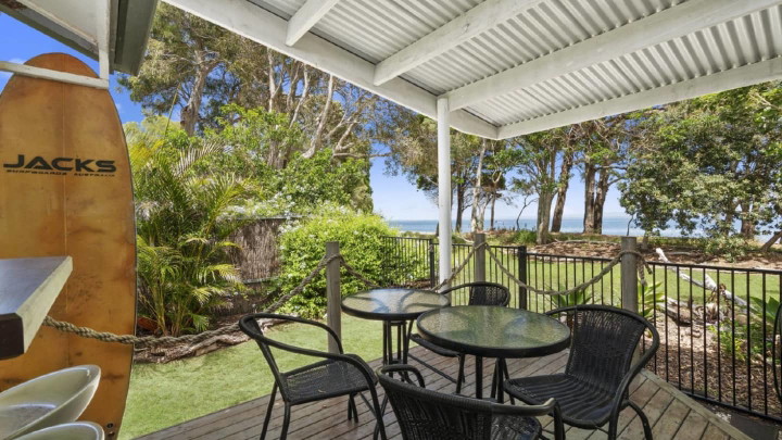 Tidal Dreams - Absolute Beachfront - Brisbane