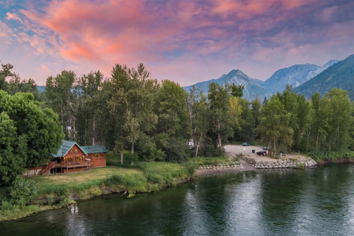 Riverfront Leavenworth Lodge, Sleeps 10 - Leavenworth, WA