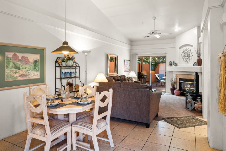Light, Bright, Stylish Condo Nepenthe West Sedona - Sedona, AZ