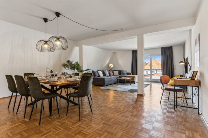 Maremar | 125 Sqm Penthouse | Altstadt | Boxspring - Minden