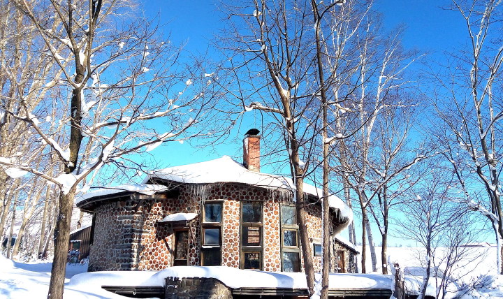 Limited To 1 Group Cottage/niseko/for 1-4 People/loft With 2 S Beds + Private Room With W Bed/fire Pit/pizza Oven - Niseko
