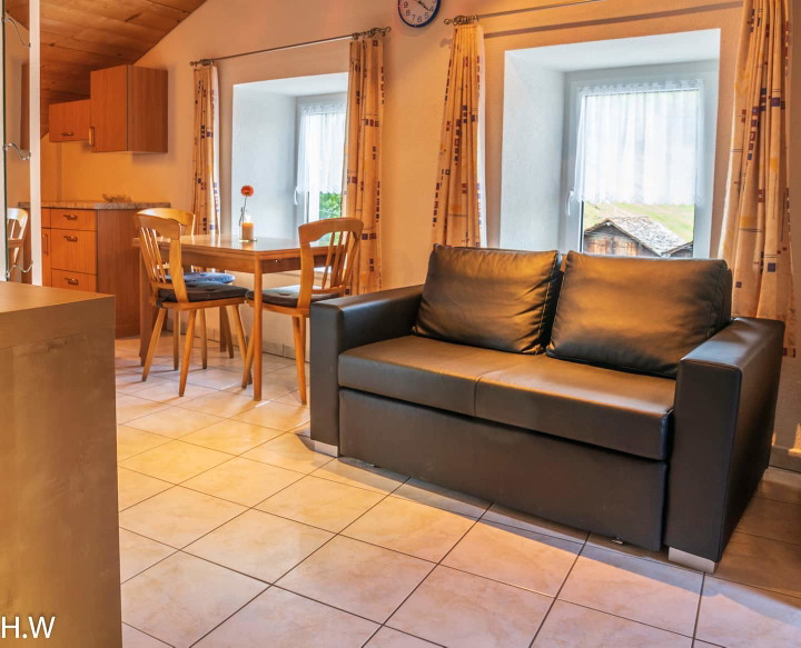 B Appartement Confortable Dans Le Grenier - Saas-Fee