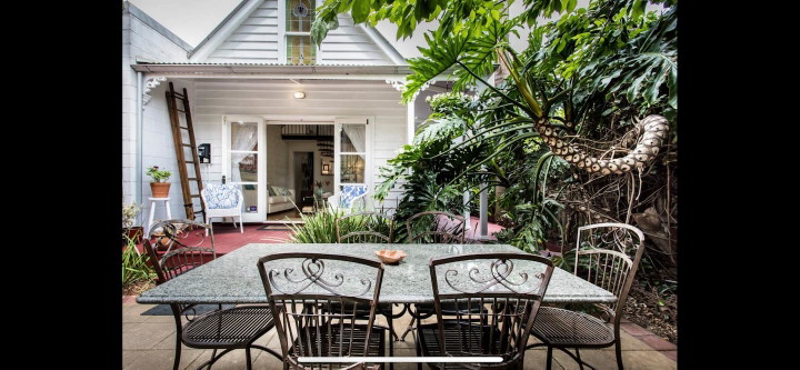 Garden Cottage In St Kilda - Melbourne