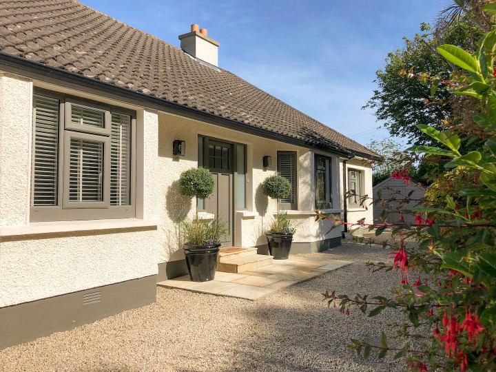 Contemporary Luxury By The Sea - Gorey