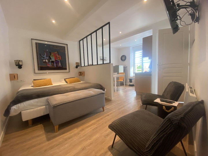 Il Y A De L'amour Dans L'air -Studio Lit King Size - Arromanches-les-Bains