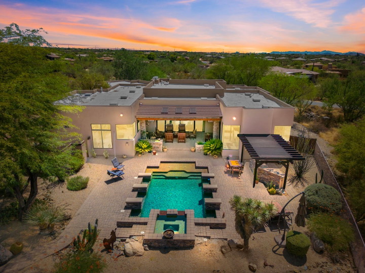 Gorgeous Desert Home W/ Backyard Oasis! - Carefree, AZ