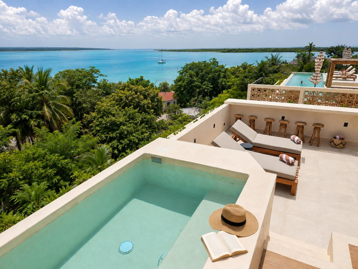 Luxury Penthouse | Private Terrace & Lagoon View - Bacalar