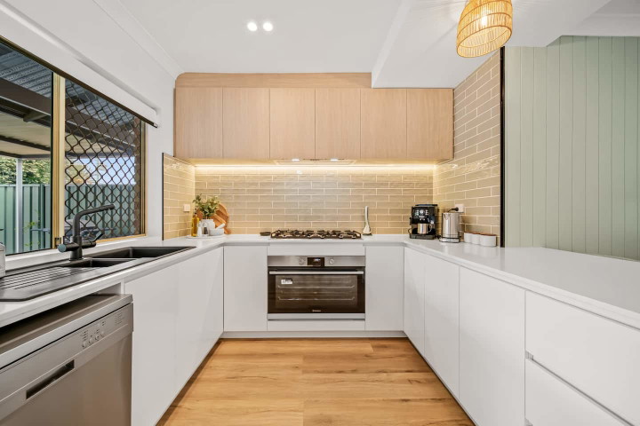 Modern 3br Home | Train, Airport & Swan Valley - Western Australia
