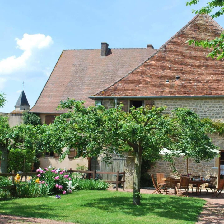 Maison D'hôtes Dans Le Brionnais - La Clayette