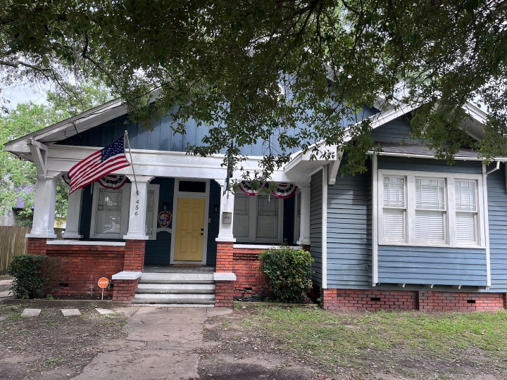 Bills Place On Broad - Mobile, AL