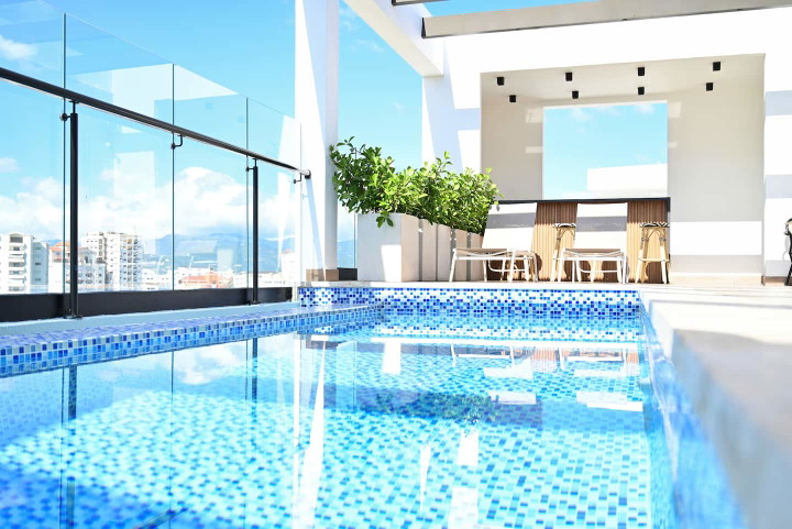 Skyview Loft | Double Height & Panoramic Views - Dominica