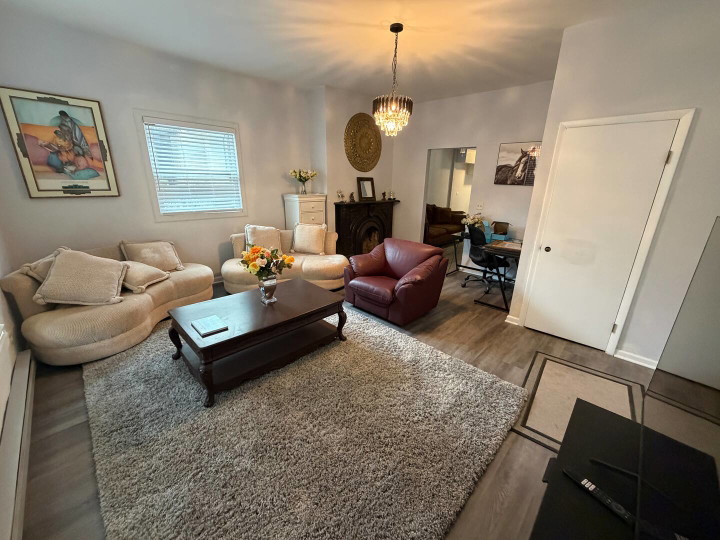 Updated 1br| 10 Min To Navy Base - Waukegan, IL