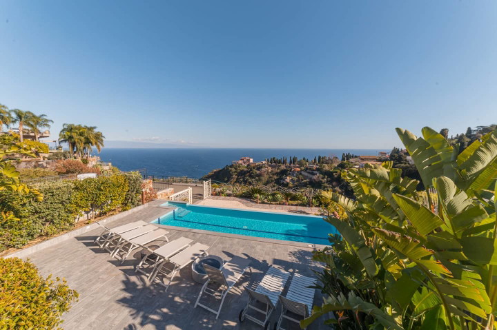 Taormina Sunrise - Apartment With Pool In Taormina - Taormina