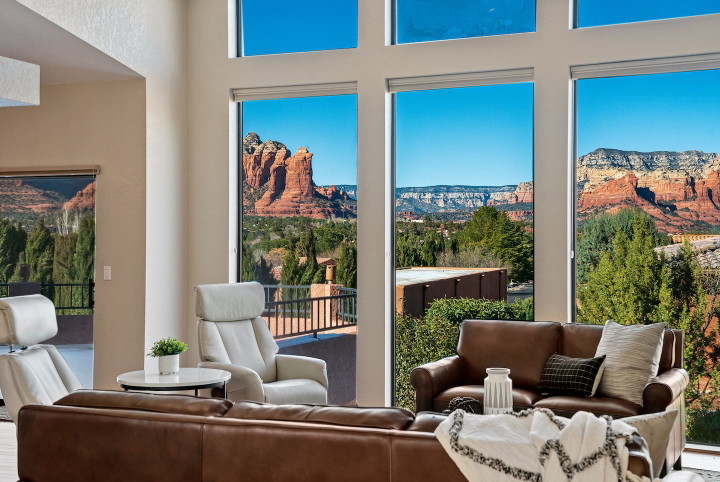 Stunning Views In The Red Rocks - Sedona, AZ