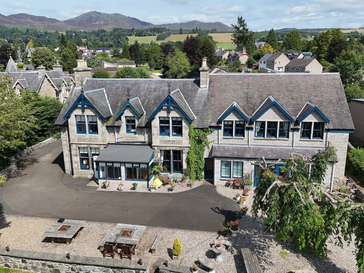 Charming First Floorjunior Suite. Fabulous Views - Pitlochry