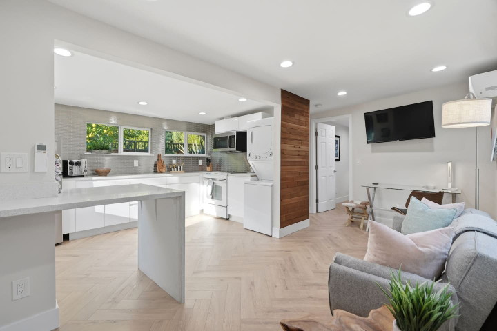 New Construction Clean, Modern, Quiet Cottage - San Jose, CA