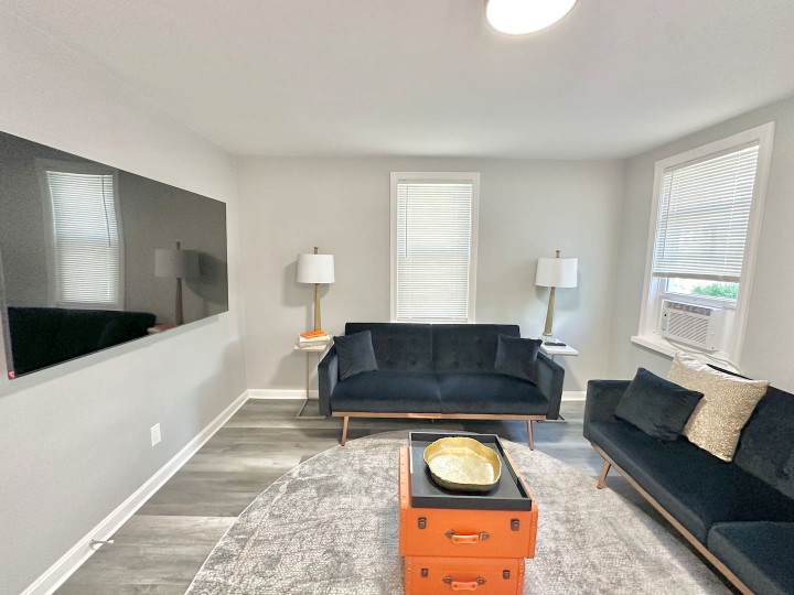 New Charming Home* Lux Living*freeparking*fastwifi - Marlborough