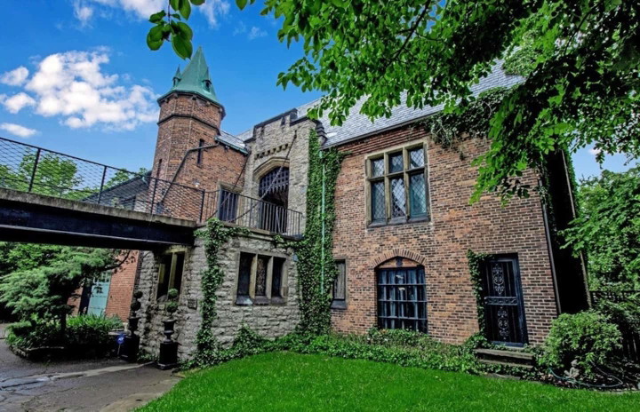 A Castle In The Heart Of Buffalo - バッファロー, NY