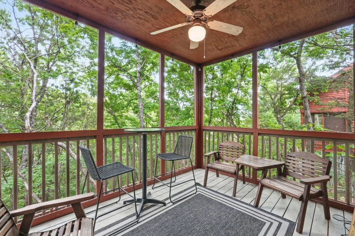 Spacious 4 Bd Cabin At Thousand Hills Golf Resort In Branson, Mo - Perfect For Family Getaways! - Missouri