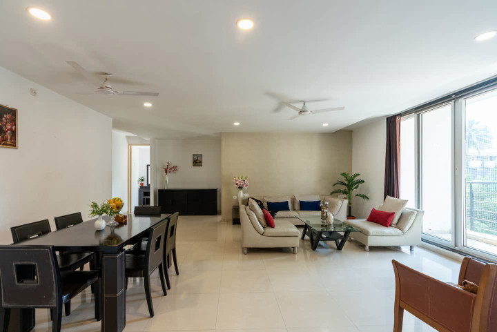 Serene, Luxurious 3bhk Apartment In Malad - Mumbai