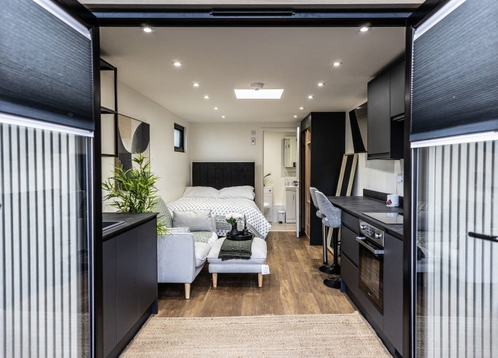 Stylish Harpenden Garden Studio - Hertfordshire
