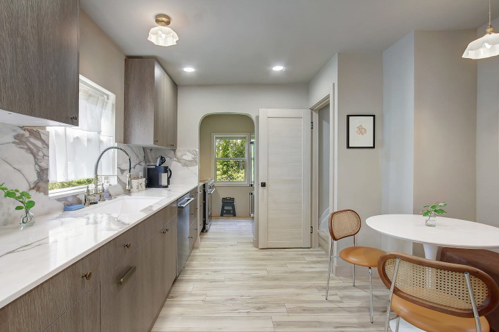Chic+fun Family Retreat: Hot Tub & Kids Loft - Renton, WA