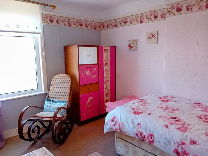 Sunny Bedroom With Views To The Coast - St Austell