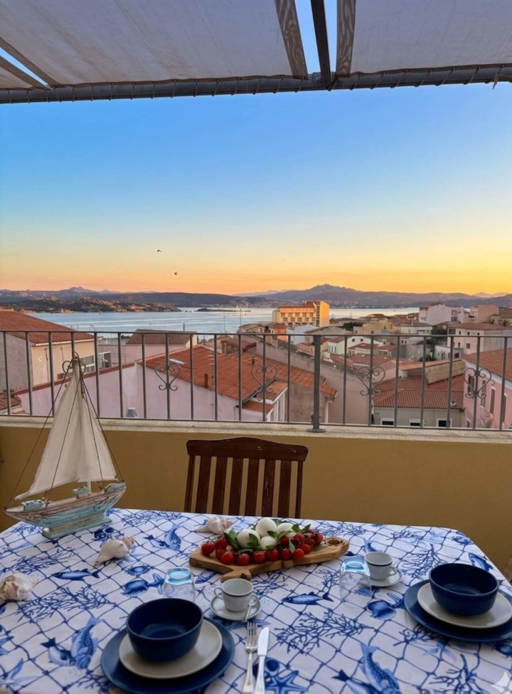Francesca's Penthouse - La Maddalena
