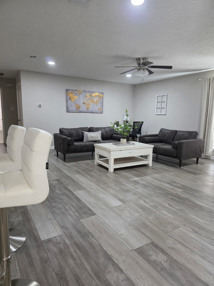 Sky Blue On Eden
Close To Everything In Longview! - Longview, TX