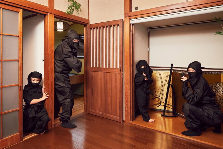 Sale [A House Where You Can Experience Being A Ninja] There Are Many Fun Features Such As Hidden Doors | A Traditional Japanese House - Tokio