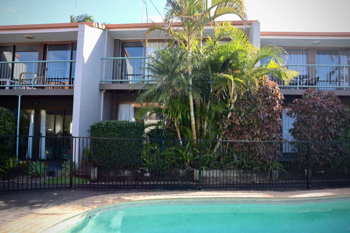 Pool View - Noosa