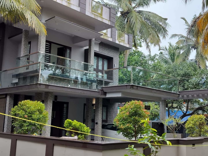 2bhk Home Near Kannur University And Law College. - Thalassery