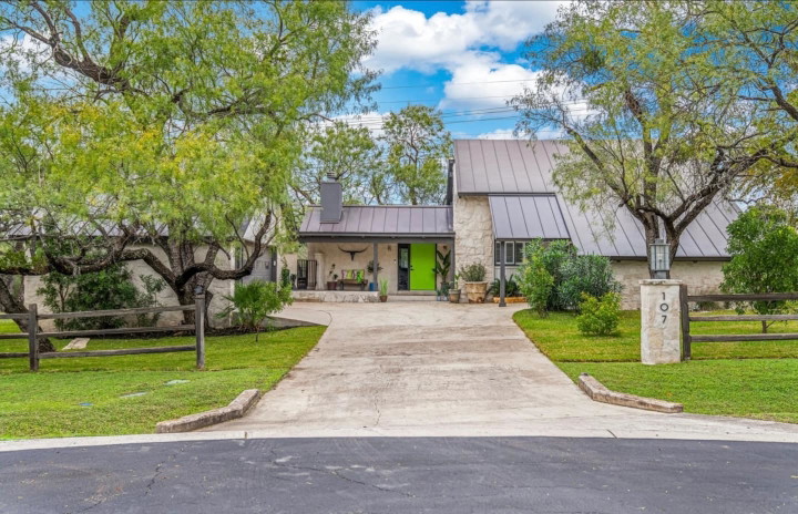 The Winnie Haus At Horseshoe Bay - Horseshoe Bay, TX