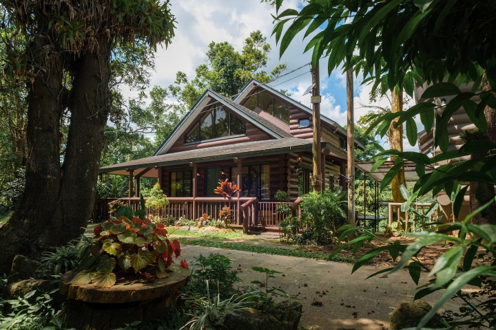Forest Cabins At Woodsborough - Tagaytay