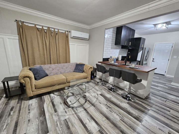 Prime Location | Near River/uni/casino & Downtown - Windsor, ON, Canada