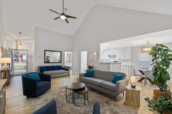Charming 3 Bedroom - Midtown Convenience - Raleigh, NC