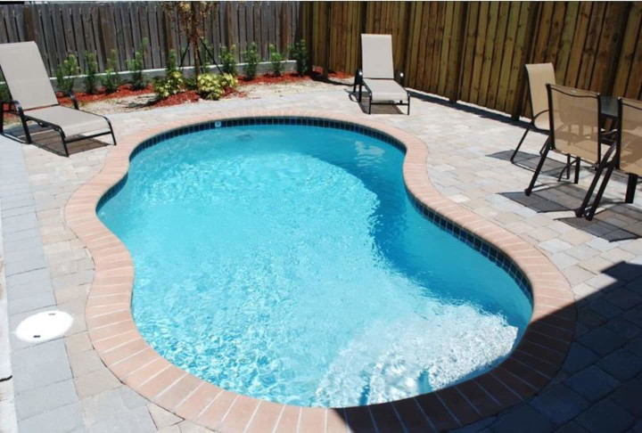 By The Sea Vacation Villas -Location-walk To Beach - Pompano Beach, FL