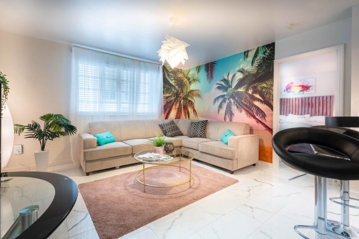 South Beach - 1 Min To Beach - King Bed - South Beach, FL