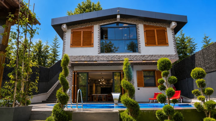 Sapanca | Isıtmalı Havuzlu Lüks Müstakil Villa - Bolu